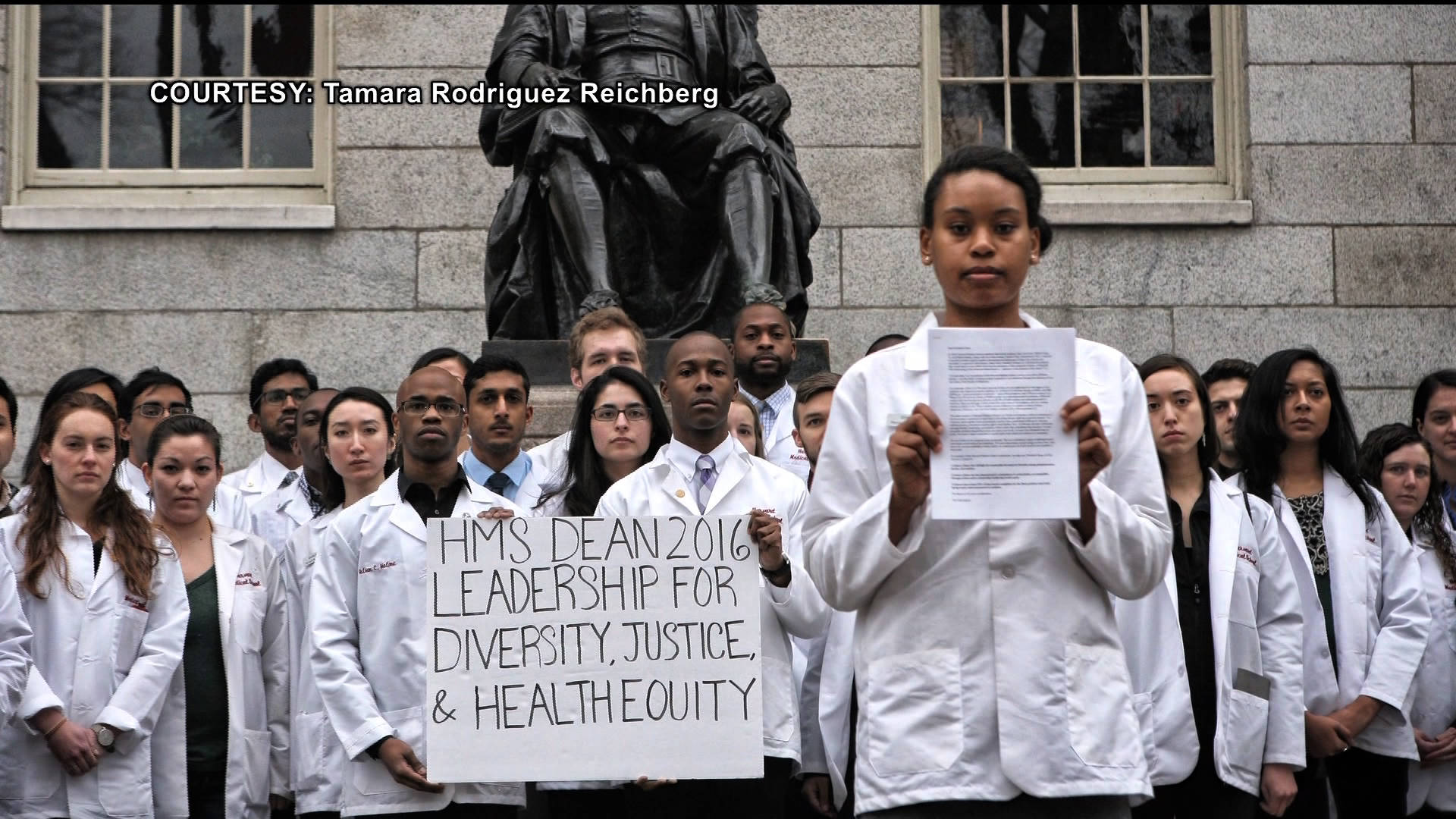 Harvard Medical School Students Deliver Petition Demanding Diversity harvard-medical-school-students-deliver-petition-demanding-diversity
