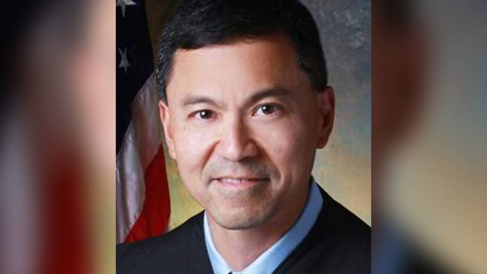 In Hawaii, the FBI says it’s investigating death threats directed at U ...