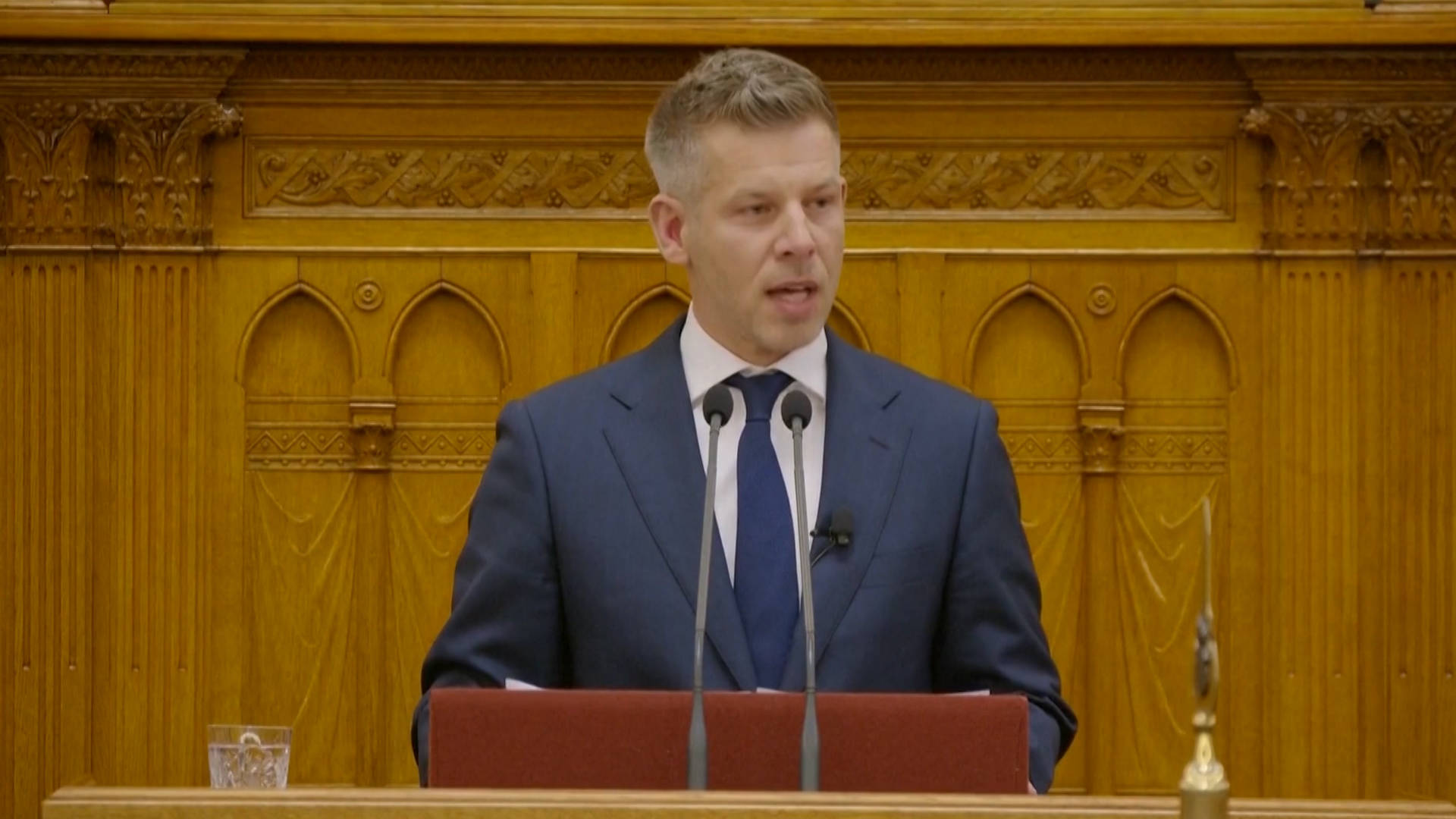 Hungary’s Péter Magyar Sworn In as Prime Minister, Ending 16 Years of ...