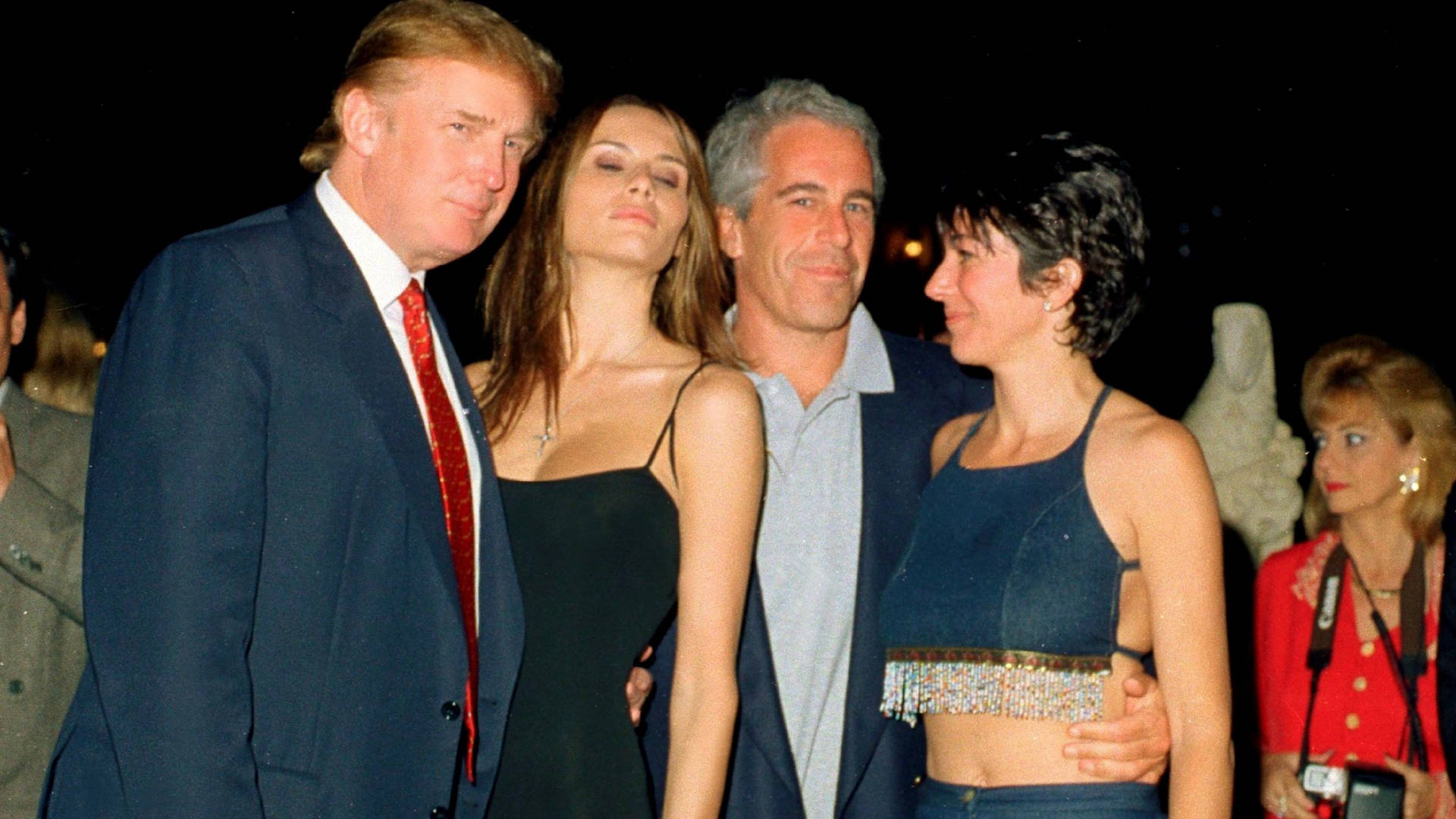 Jeffrey Epstein, a Billionaire Friend of Presidents Trump & Clinton ...