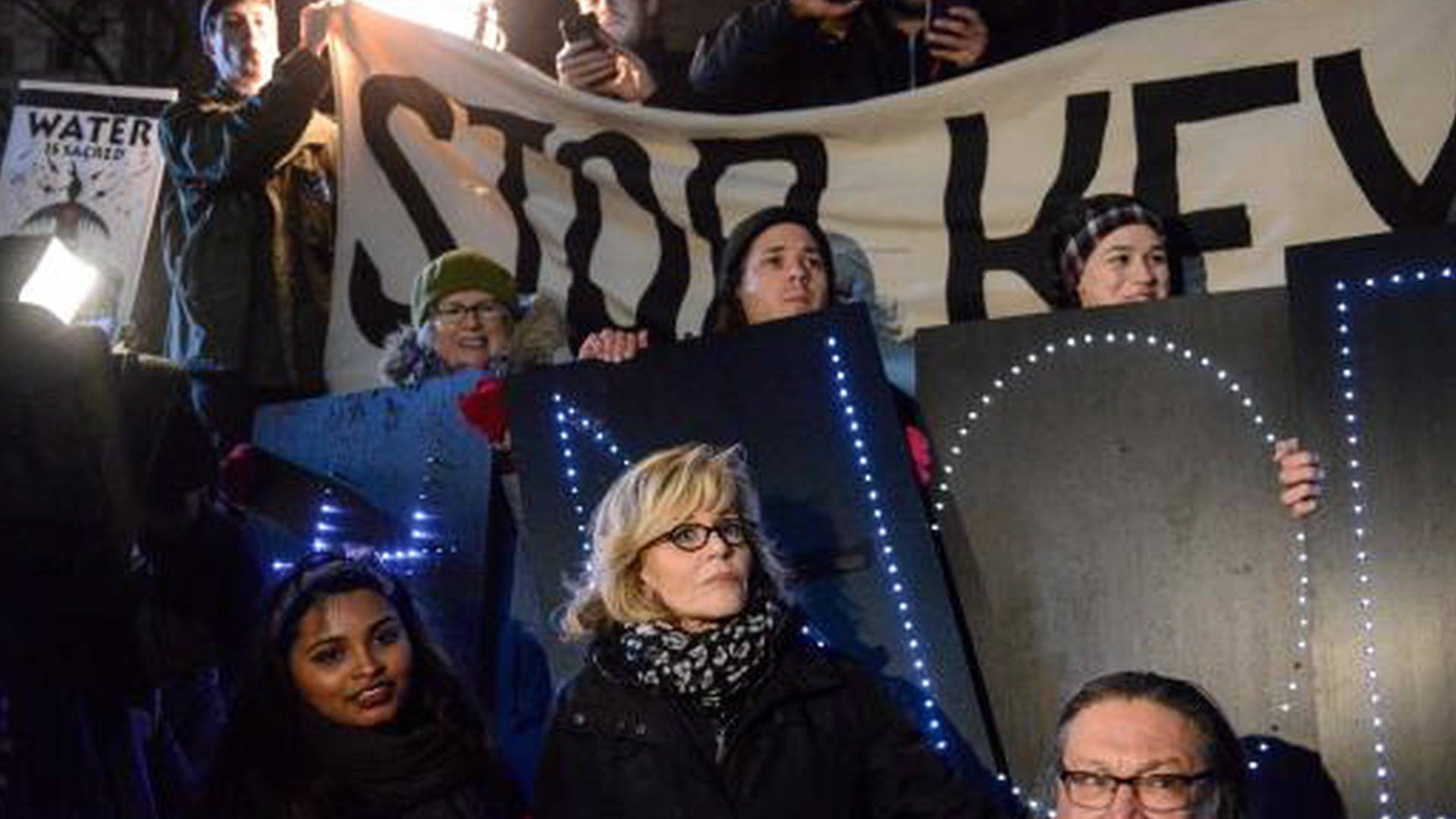 Thousands Take Part in Emergency Protests over Trump’s Move to Revive ...