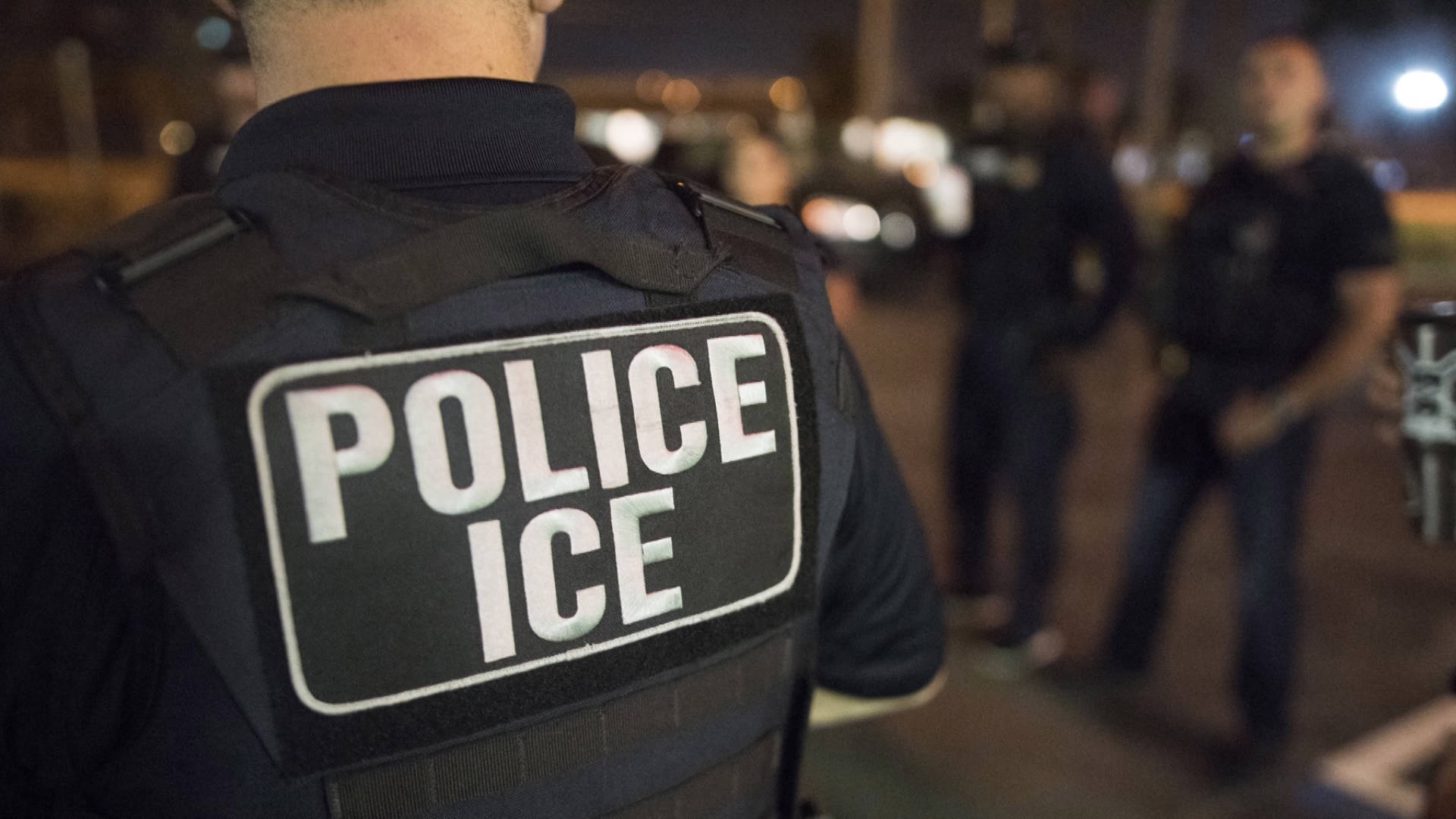 ICE Detains Mother & Her Three Children in Farm Raid Near NY Home of ...