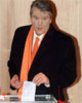 Ukraine Opposition Leader Claims Victory in Election Rerun | Democracy Now!